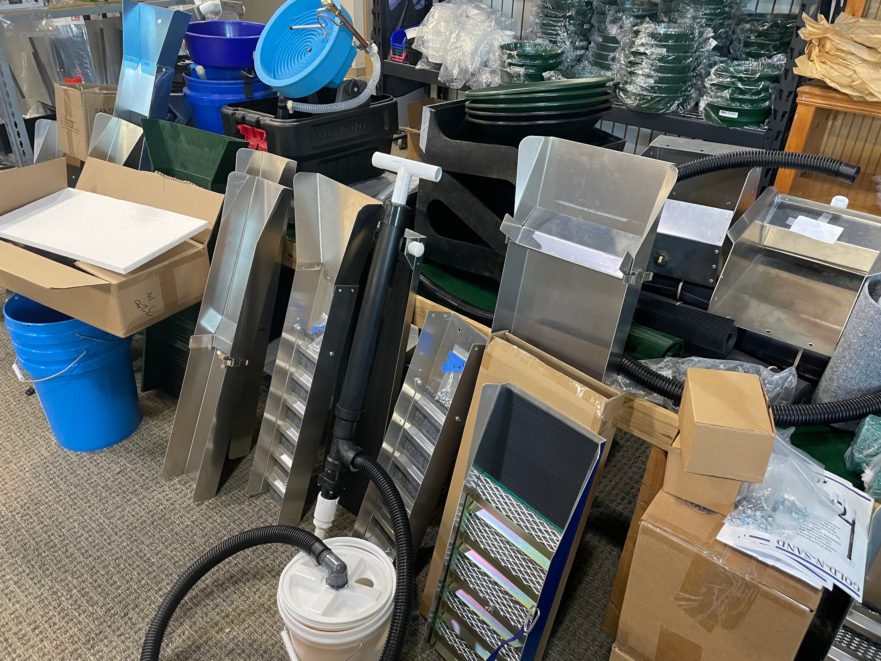 Used & Pre-Owned Metal Detectors & Prospecting Supplies & Accessories ...